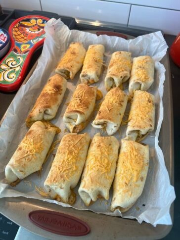 Cheesy Beef Taco Pockets – Phitip Recipes