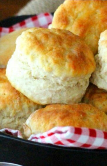 Fluffy Southern Buttermilk Biscuits – Phitip Recipes